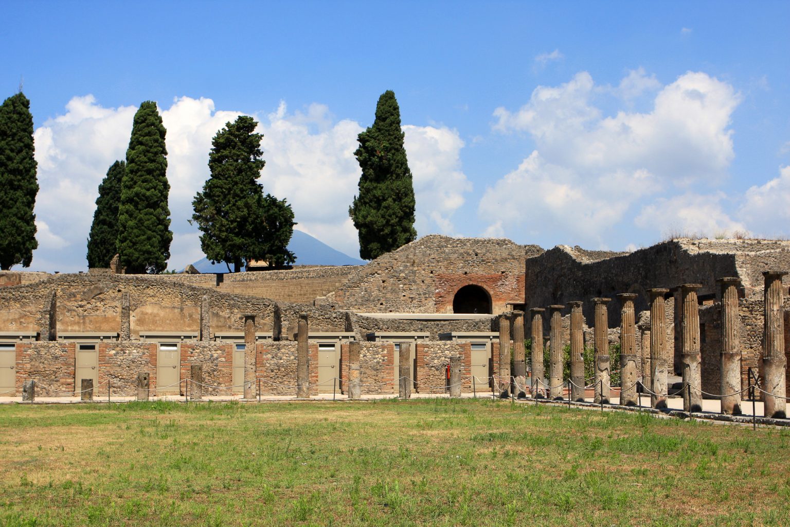 The history of Pompeii · See Pompeii