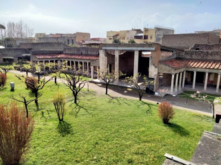 Scavi di Oplontis: la magnificenza di Villa Poppea · See Pompeii